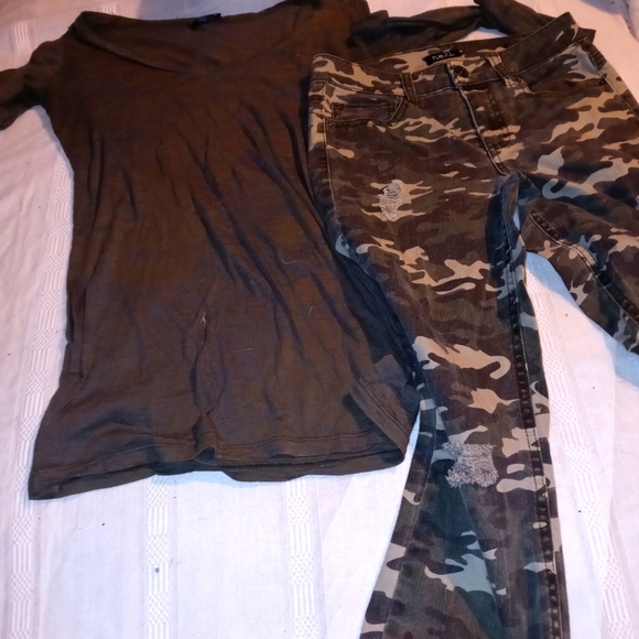 Express | Jeans | Army Jeans And Grey Shirt | Poshmark